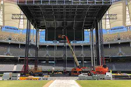 New Optus Stadium Hosts the First Concert in Spectacular Fashion ...